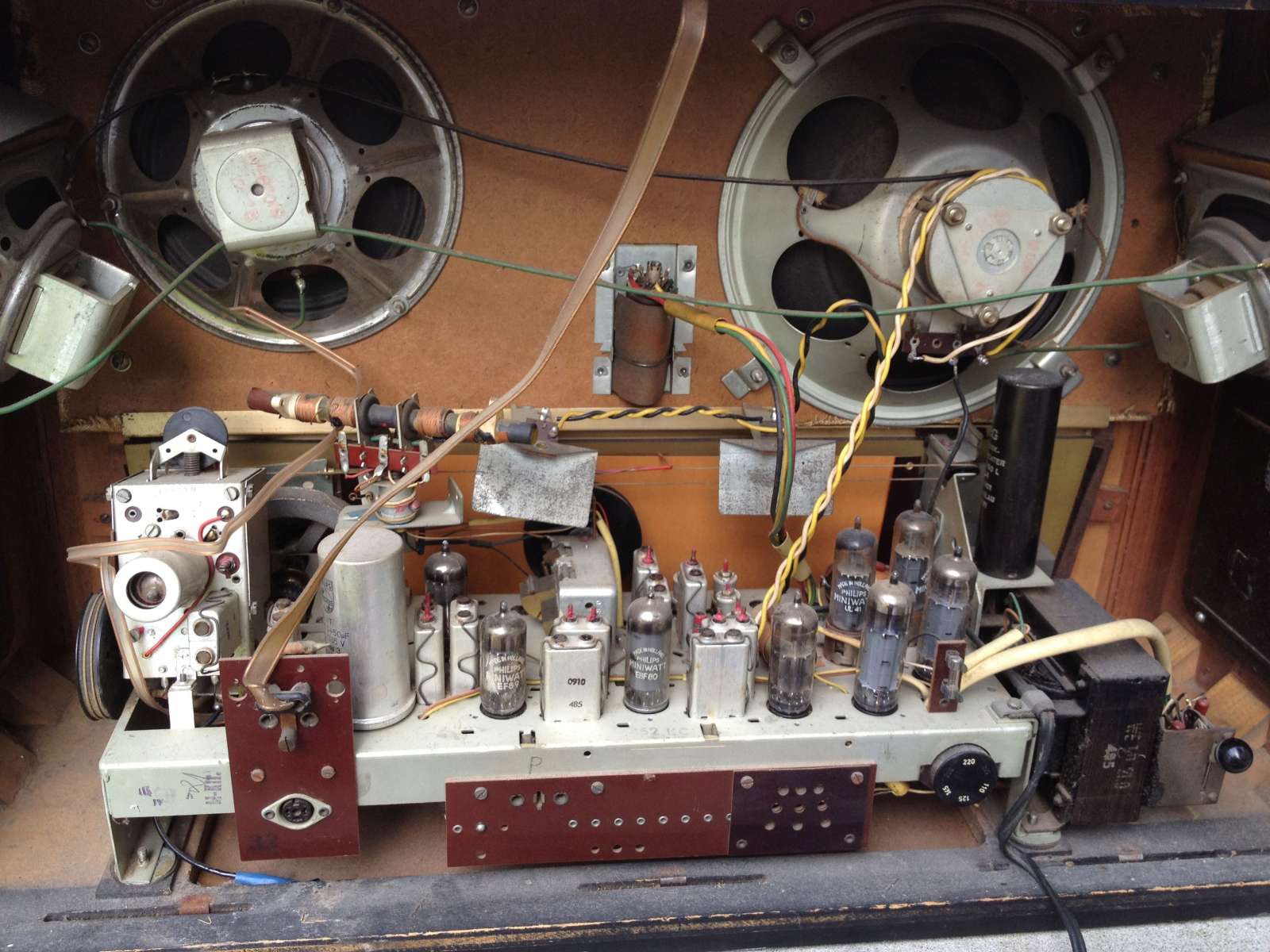 Aristona buizenradio. Welk model? - Buizenradioclub forum - De ...