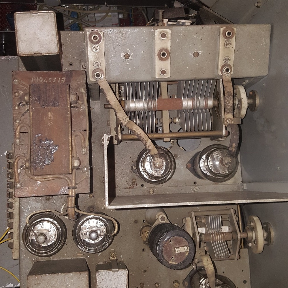 Philips MG zender KFSH 075 uit de 40er jaren - Kunena - Buizenradioclub